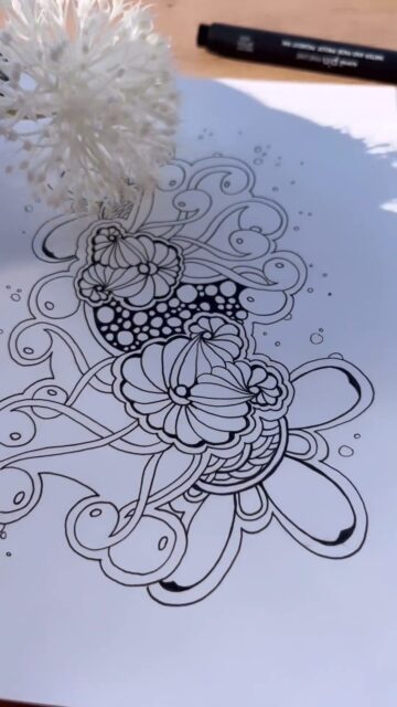 What Is The Best Drawing Pen for Artists? – Doodle Art Club